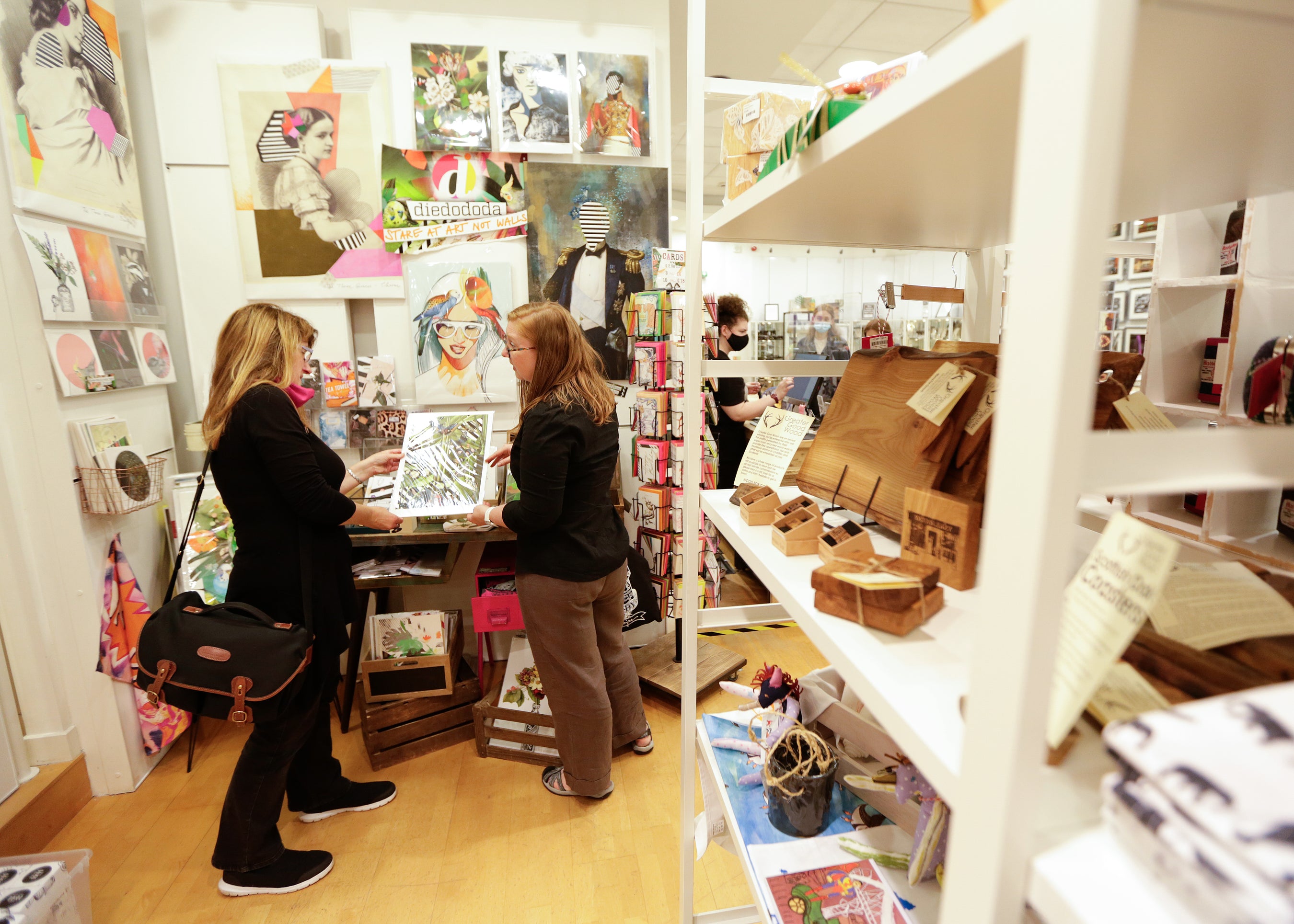 Scottish Design Exchange: Over 300 Scottish and Designers in one place