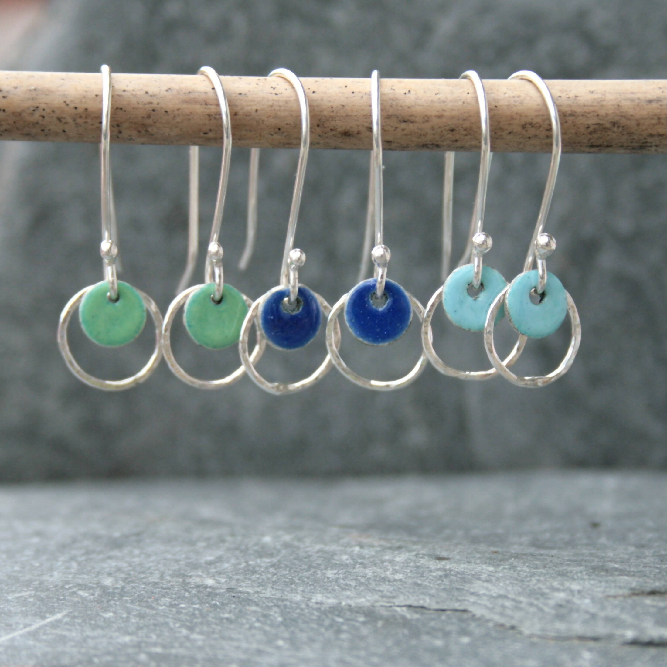 Silver and enamel earrings – Scottish Design Exchange