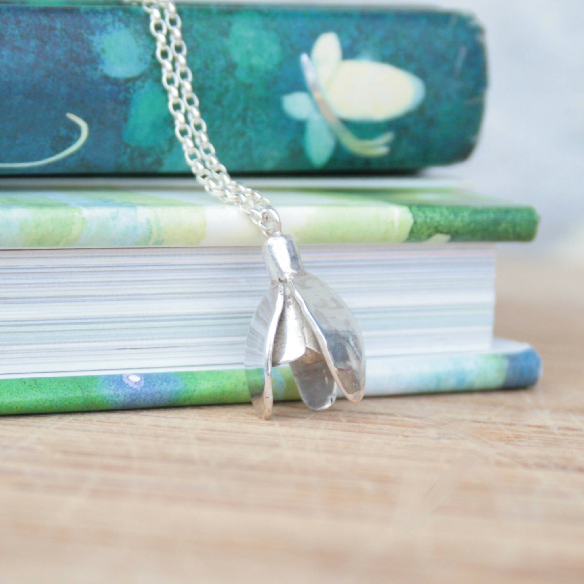 Silver snowdrop necklace – Scottish Design Exchange